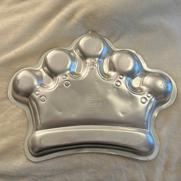 Wilton | Kitchen | Princess Crown Tiara Cake Pan Wilton Brand Aluminum ...